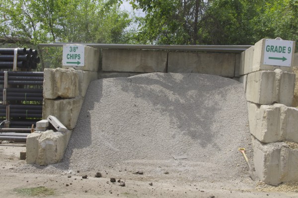 3/8th Limestone chips – Des Plaines Material & Supply